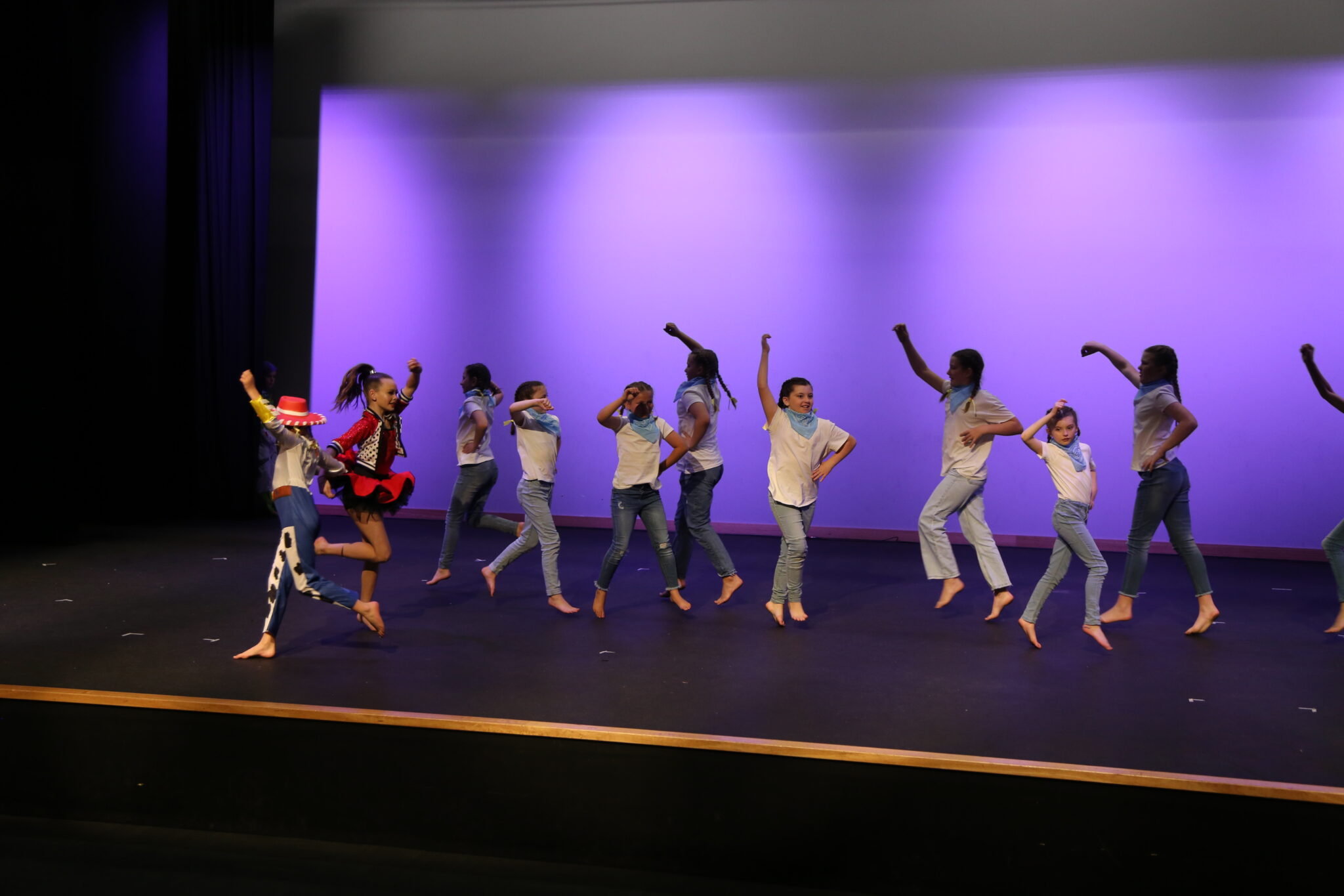 Stars on Stage – East Taieri School